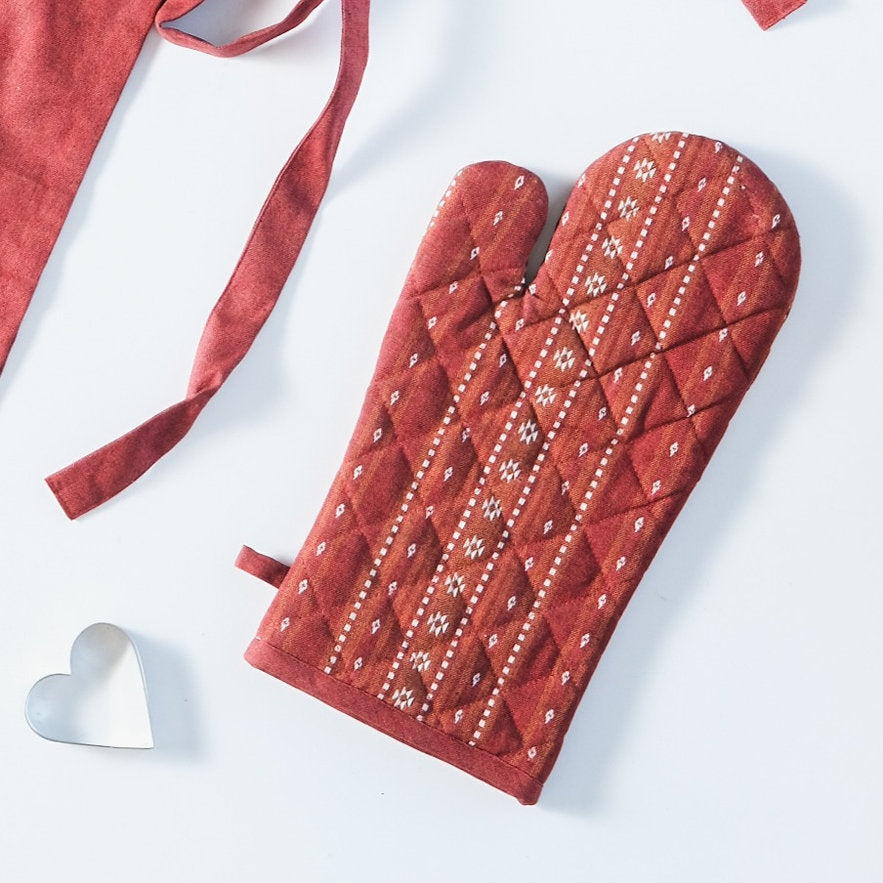 Oven Mittens – Quilted, Heat-Resistant & Wipeable Cotton Oven Mitts ...